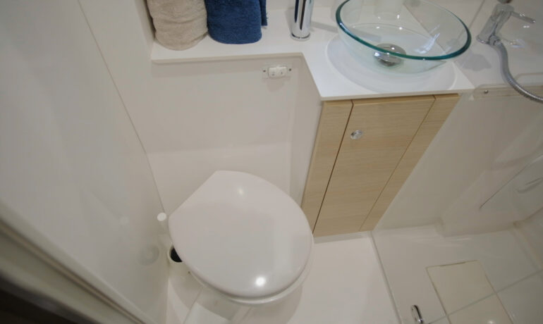 Bali 4.5 – Fancy Lobster | Fancy Lobster